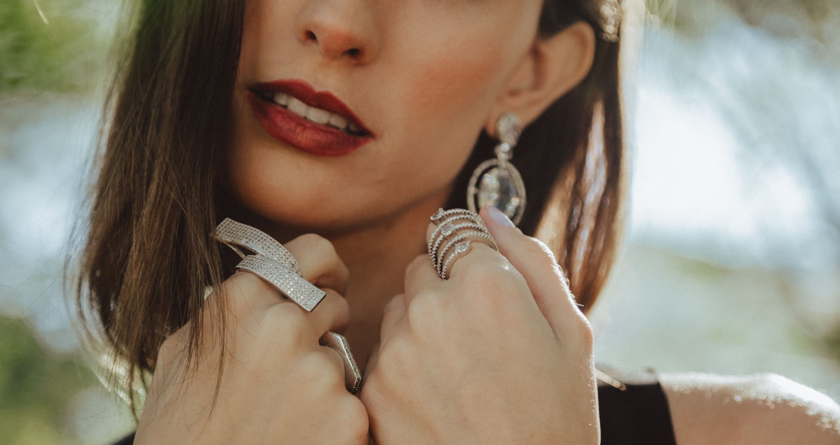 The Best Jewelry for Sensitive Skin: A Guide to Hypoallergenic Metals ...